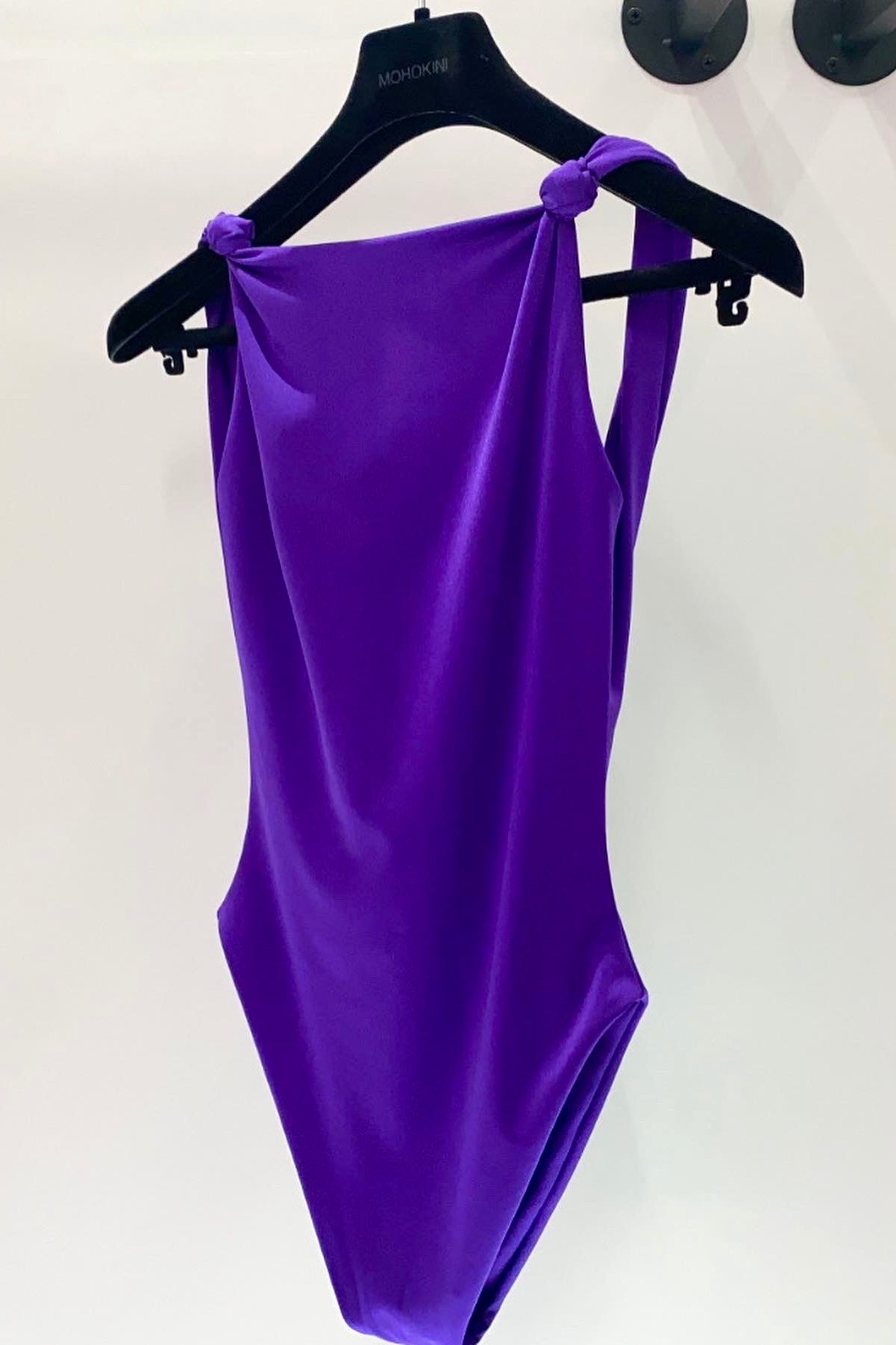 MARLEY LOW BACK KNOT DETAIL SWIMSUIT – MOHOKINI